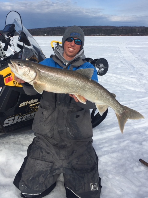 Wisconsin Ice Fishing Guide Rates - Jeff Evans Fishing Guides
